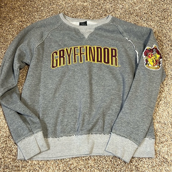 Tops | Gryffindor Harry Potter Sweatshirt L | Poshmark